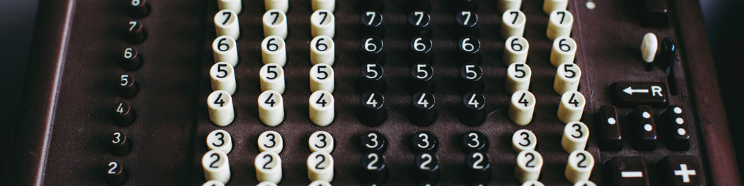 Typing Machine - LinkedIn Background - Get some inspiration!