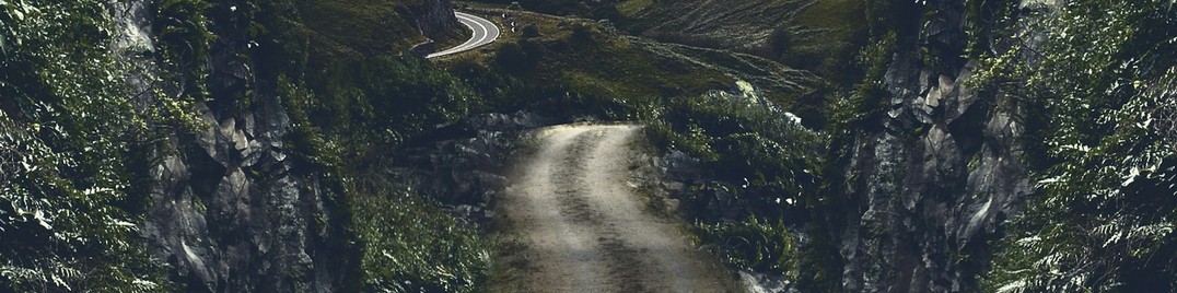 Road - LinkedIn Background - Get some inspiration!