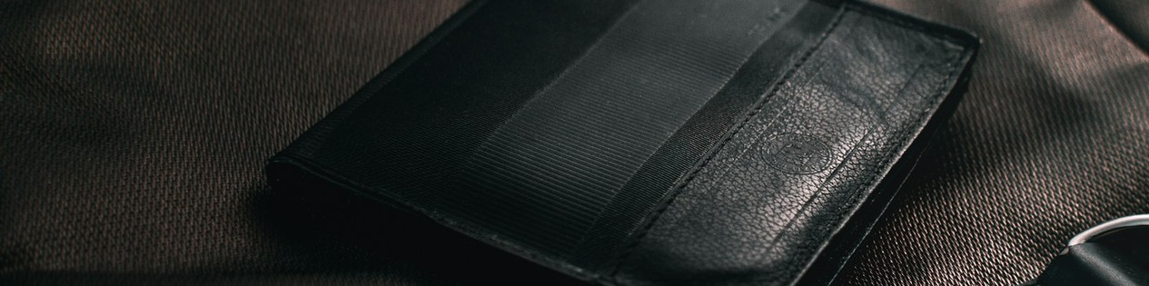 Risk Watch On Leather Chair - LinkedIn Background - Get some inspiration!