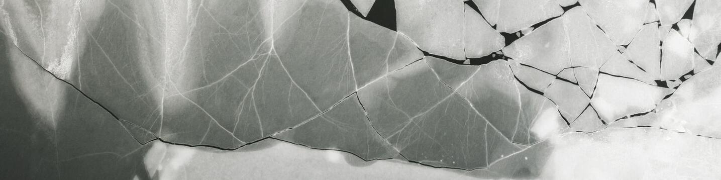 Help Me I Am Melting - LinkedIn Background - Get some inspiration!