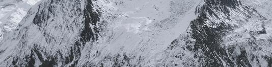 Touch Me - LinkedIn Background - Get some inspiration!