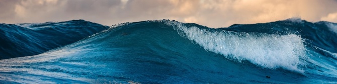 Wave - LinkedIn Background - Get some inspiration!