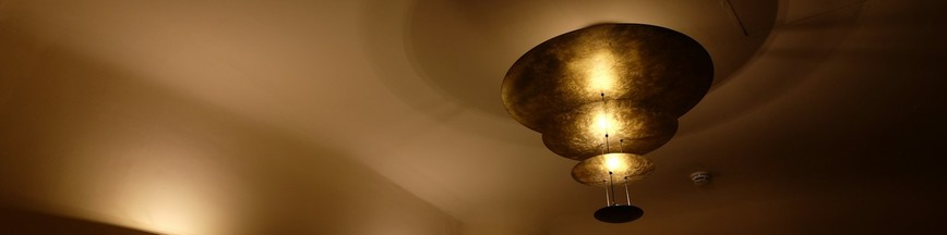 Light Bulb On The Ceiling With Dirt - LinkedIn Background - Get some ...
